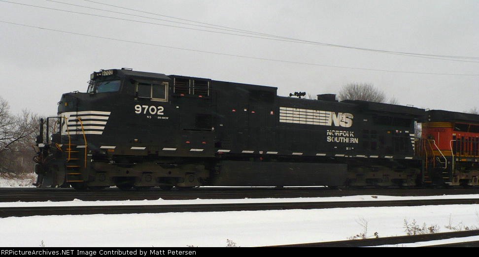 NS 9702